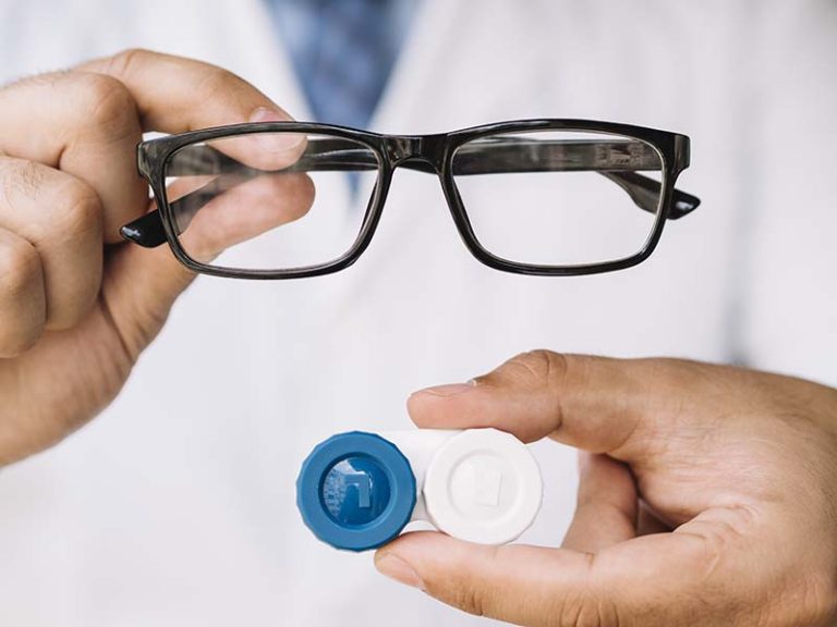 Lentes de Contato ou Óculos? - Dr Karen - Oftalmologista